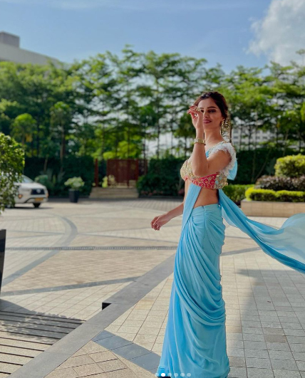 Bollywood Actress Rubina Dilaik Stunning In Latest Photos Photos: HD ...