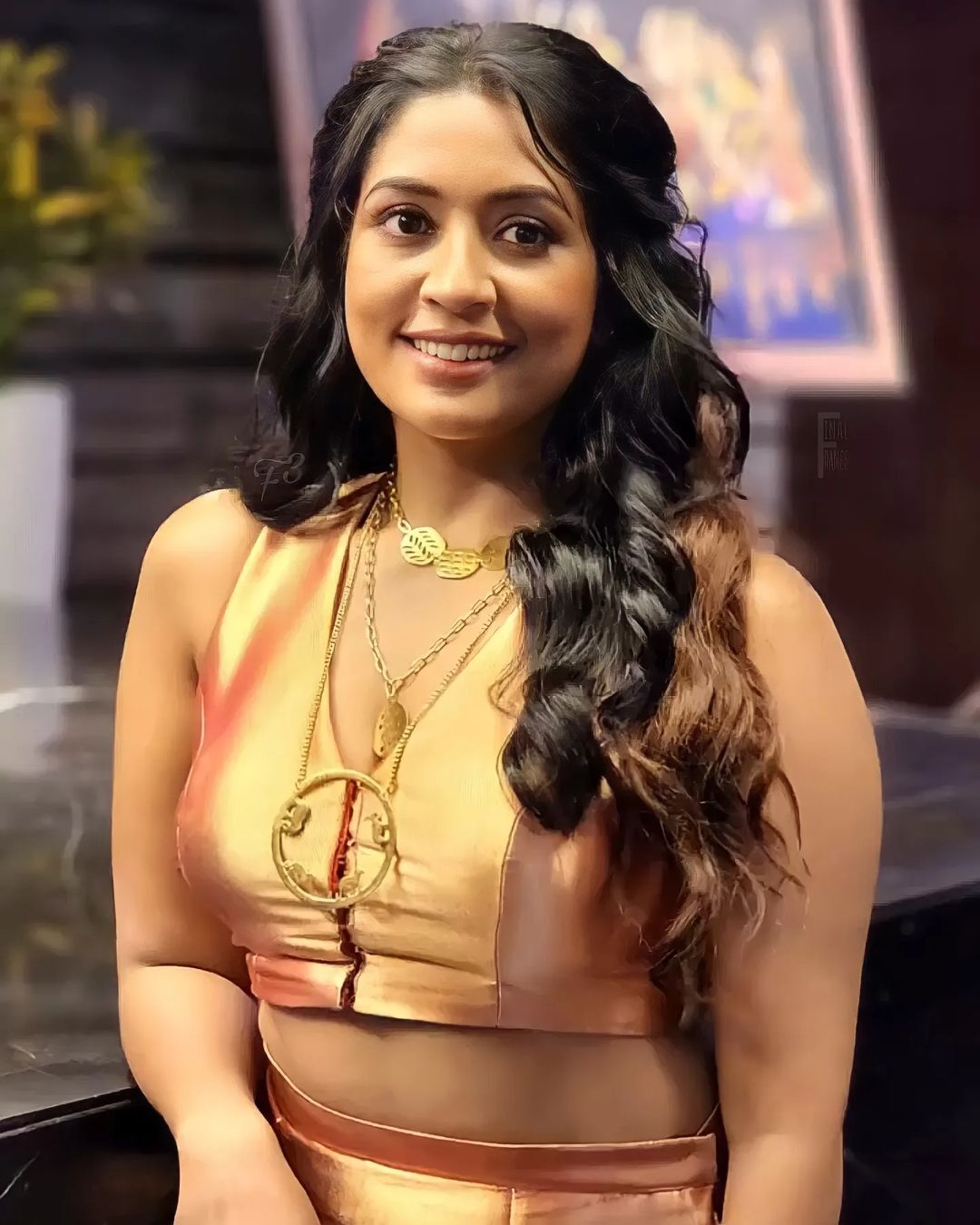 Malayalam Actress Navya Nair's Glamorous Makeover Viral on Social Media | ഒന്നും പറയാനില്ല ...