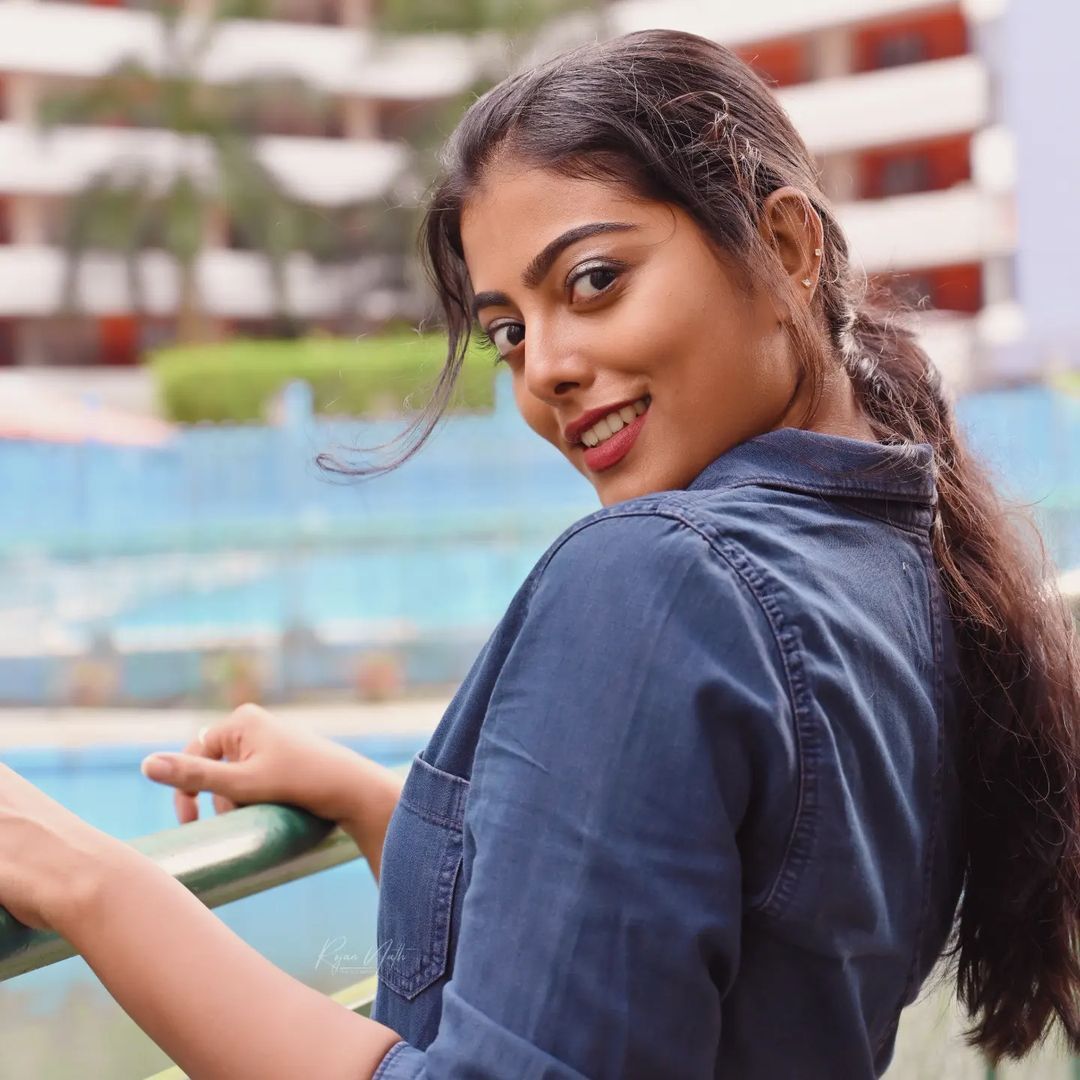 Mollwood Actress Merin Philip Stunning Makeover Viral on Social Media ...