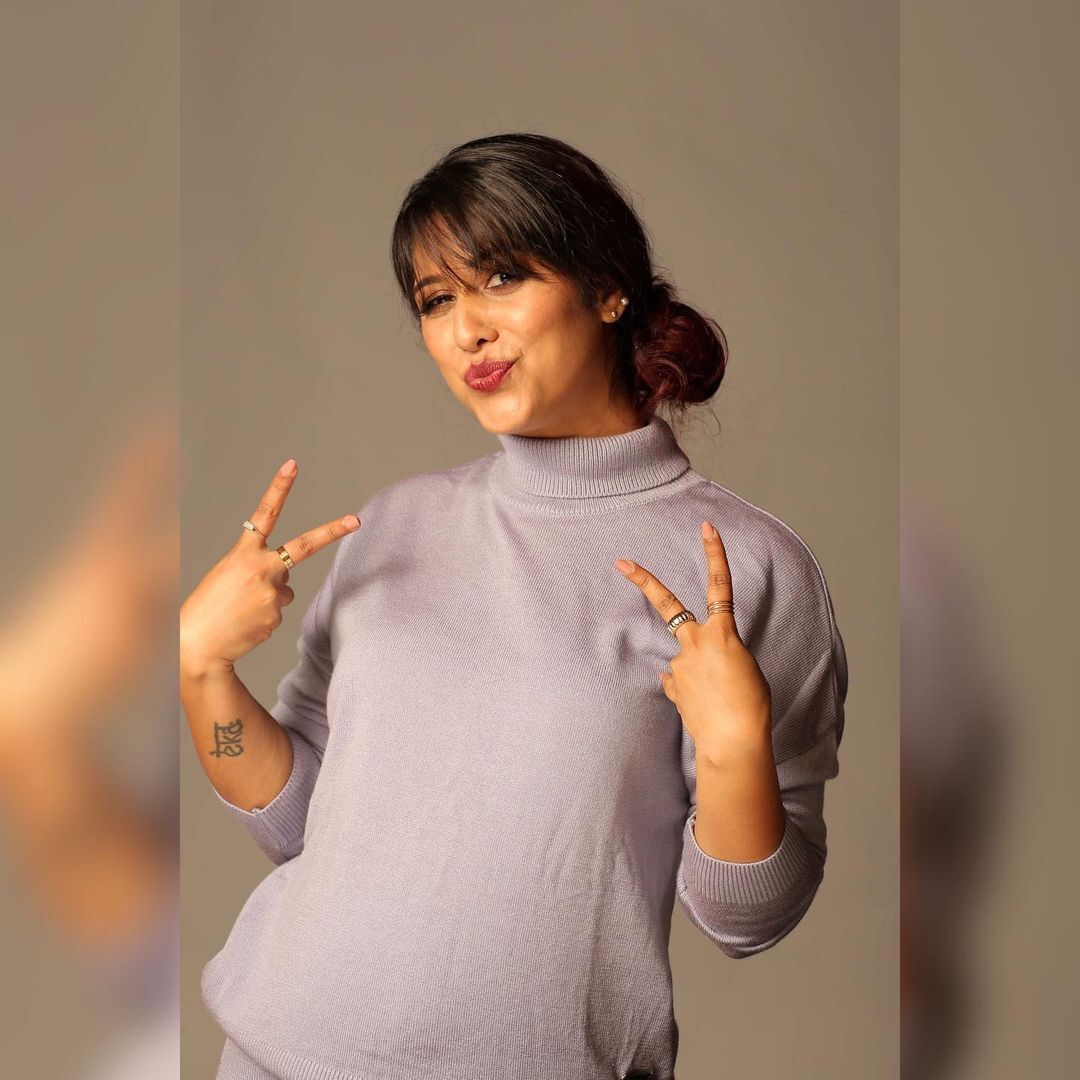 Playback Singer Ranjini Jose New Stunning And Stylish Makeover Goes ...