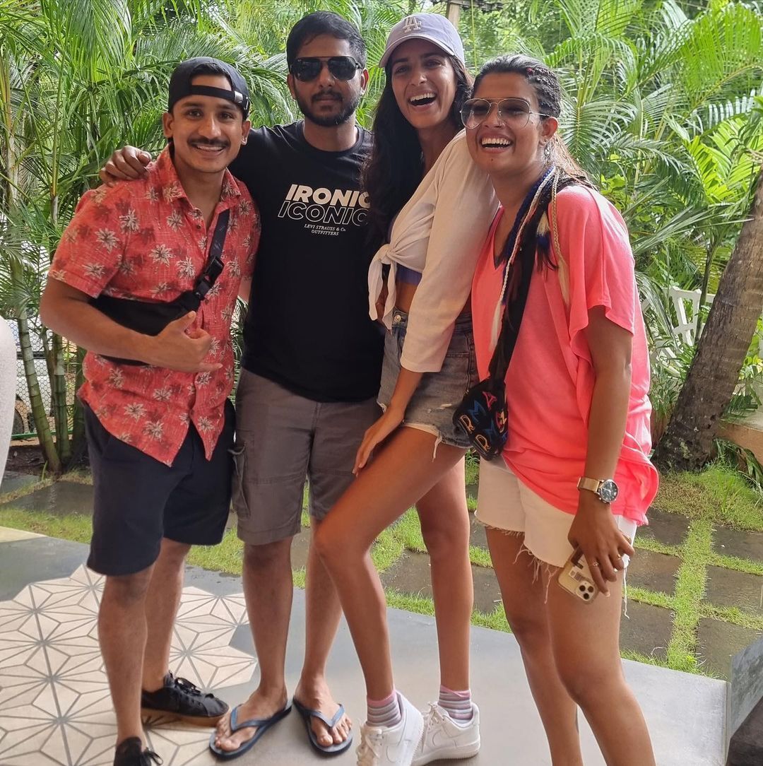 അമൃത എന്തൊരു ക്യൂട്ടാണിത്; പൊളിച്ച ലുക്ക്, വൈറല്‍ ചിത്രങ്ങള് ...