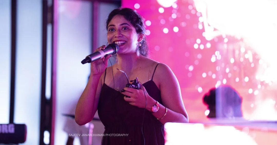 Singer-Model Abhaya Hiranmayi's Gorgeos Photoshoot Viral on Instagram ...