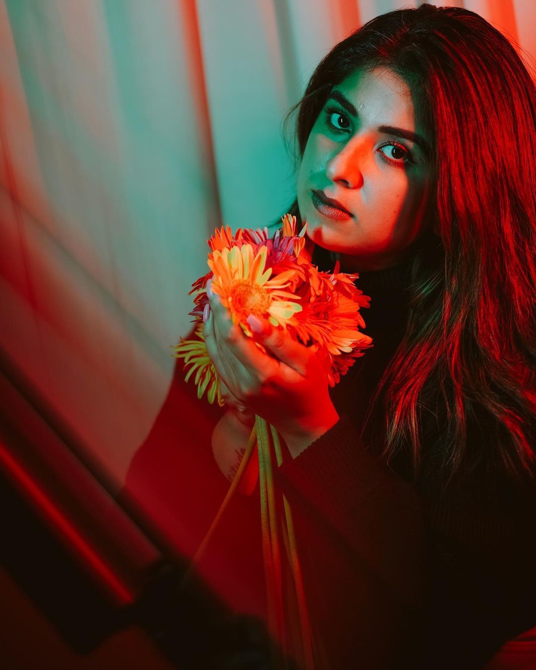 TV Host Aparna Thomas New Stunning Look Trending On Social Meadia ...