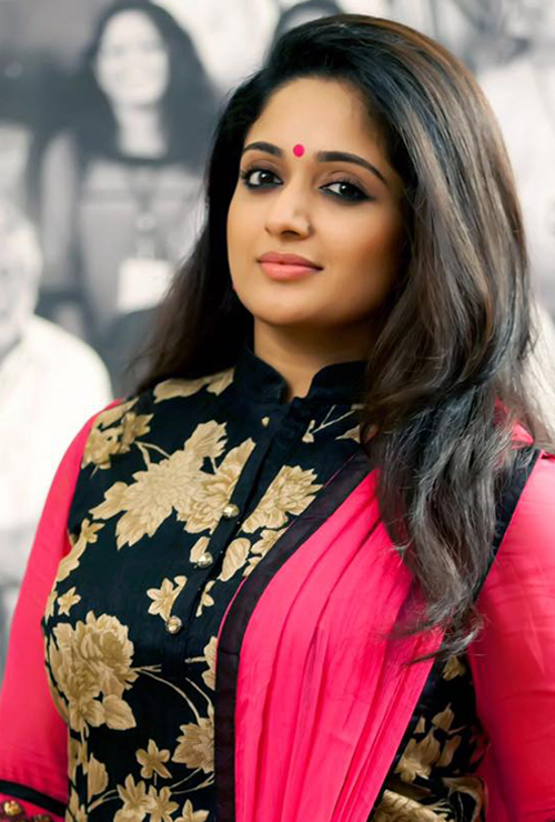kavya madhavan new look in jeans and shirt goes viral | ജീന്‍സിലും ഷ ...