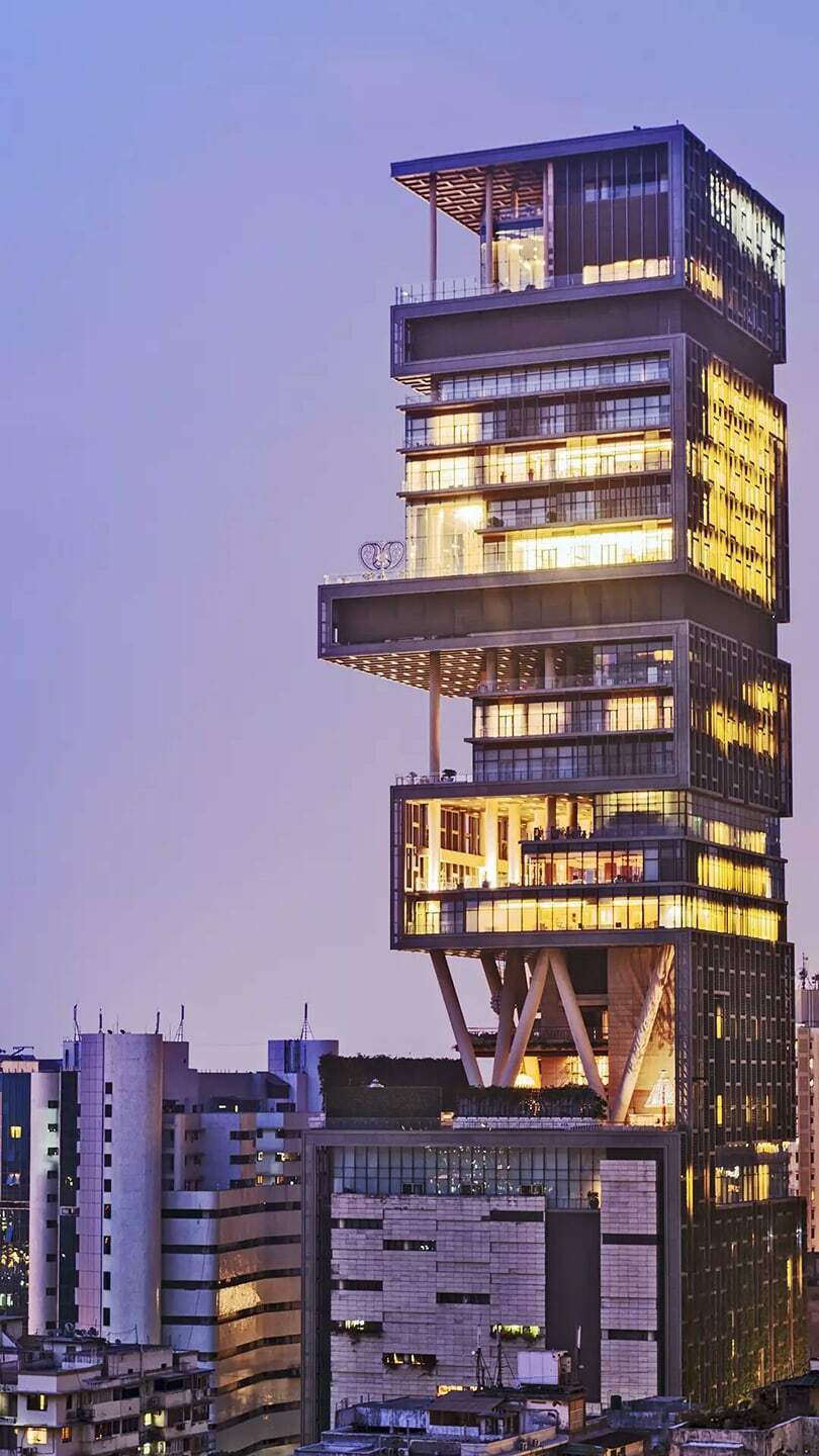 పారిశ్రామిక దిగ్గజం ముఖేష్ అంబానీ ఖరీదైన భవనం ఆంటిలియా | Antilia is the ...