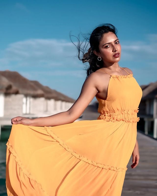 హీరోయిన్ అమలా పాల్ మైండ్ బ్లోయింగ్(ఫోటోస్) | actress Amala Paul mind ...