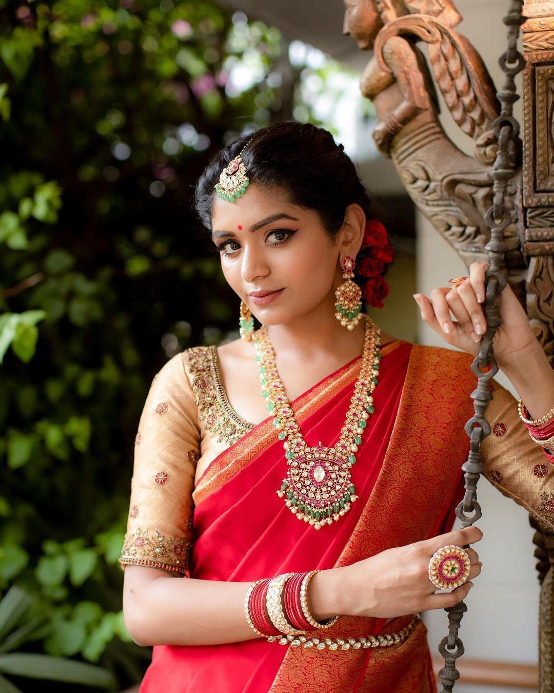 కుర్రాళ్ల మనసు దోచేస్తున్న అదితి శంకర్.. దూకుడు పెంచిన తమిళ భామ ...