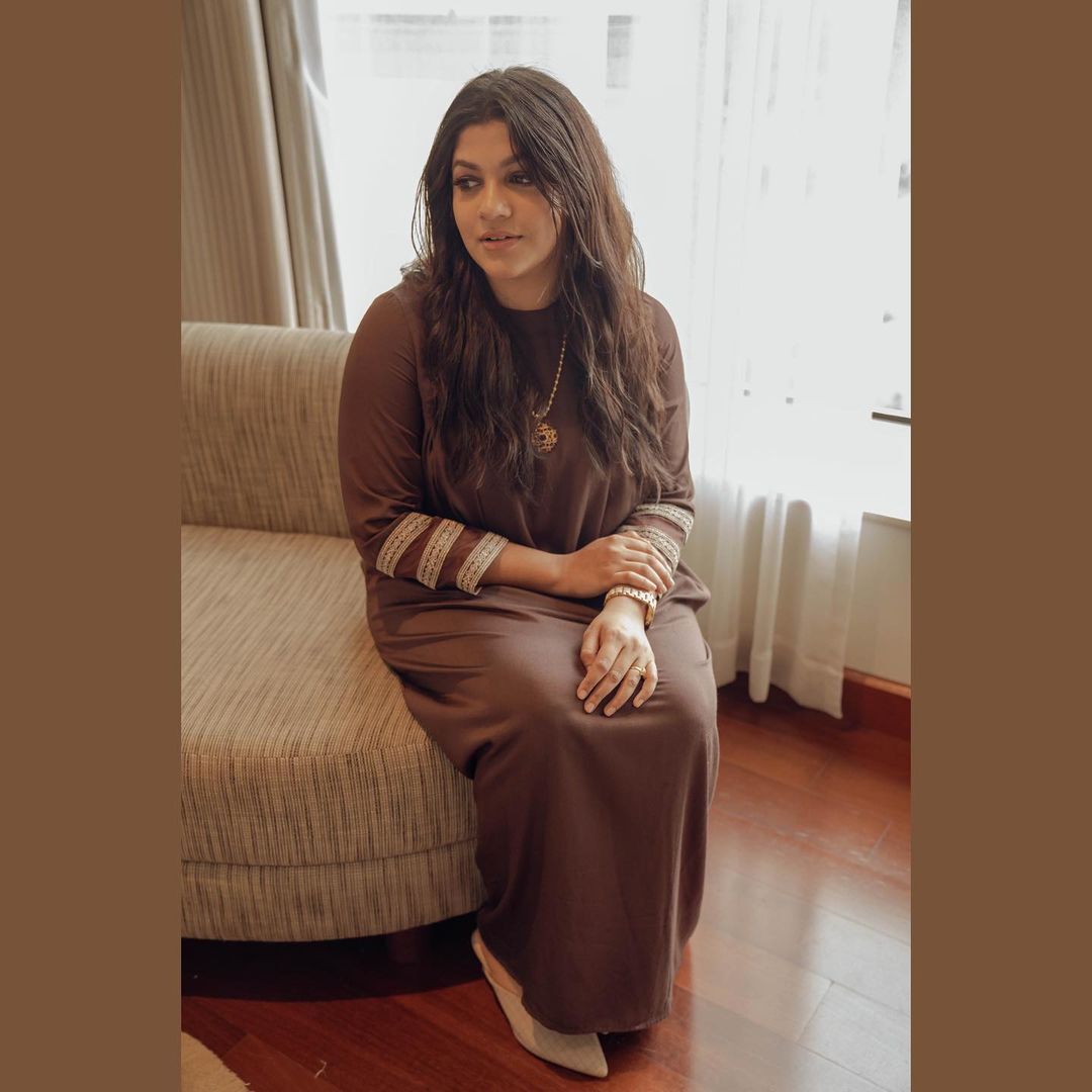 Actress Aparna Balamurali's New Stunning Look In Kaftan On Promotion ...