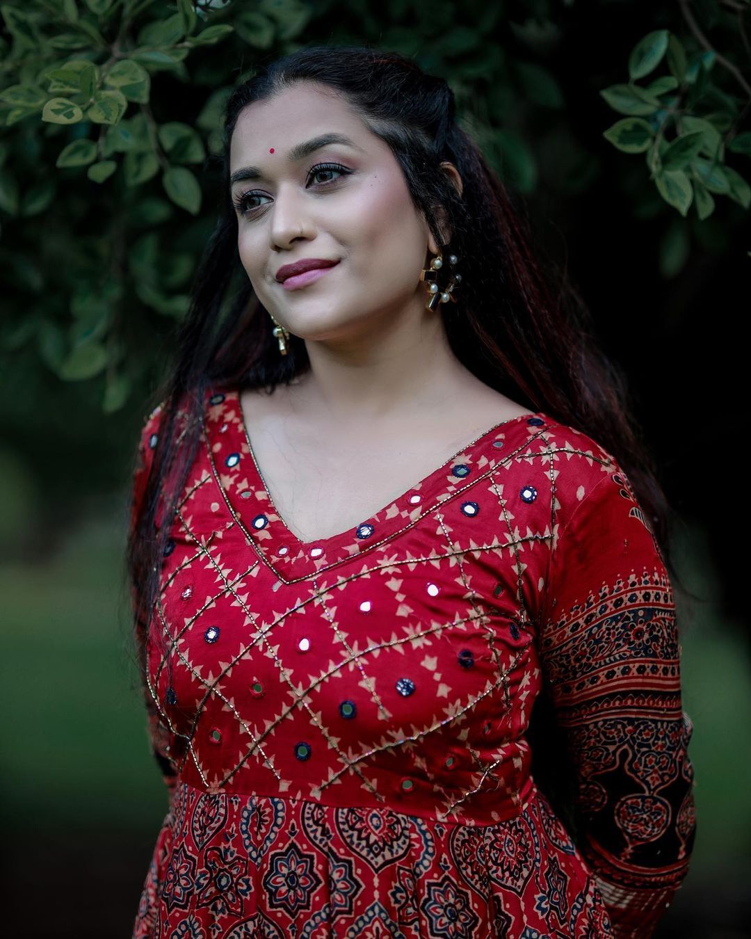 Actress Parvathy Krishna New Simple And Cute Photoshoot From Trivandrum ...