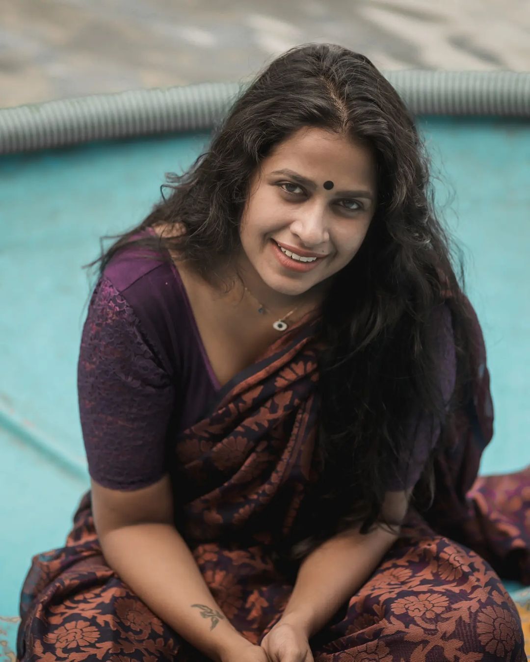 Actress Sadhika Venugopal Latest Instagram Post About Positive Thinking ...