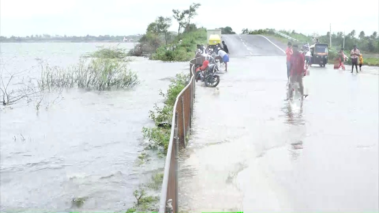 ಹಲವು ಜಲಮೂಲಗಳಿಗೆ ಆಸರೆಯಾದ ಅಣಜಿ ಕೆರೆ ಭರ್ತಿ | Anaji Lake Overflows after 40 ...