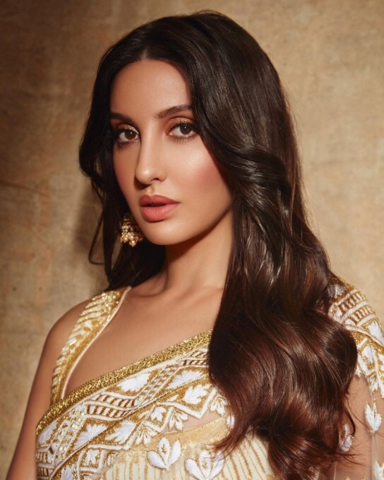 Bollywood Actress Nora Fatehi Looks Stunning In Latest Photos Photos ...