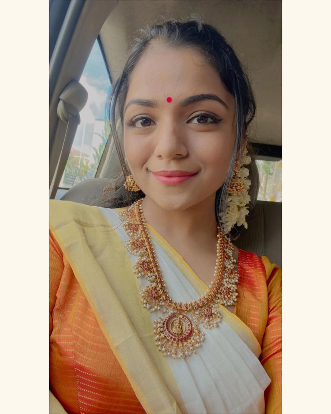 Celebrity Kid Hansika Krishna New Traditional Makeover In Kerala Saree ...