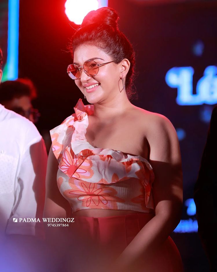 Honey Rose's New Stunning And Stylish Entry In An Inauguration Ceremony ...
