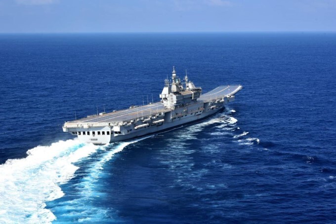 INS Vikrant 1st Made In India Aircraft Carrier Photos: HD Images ...