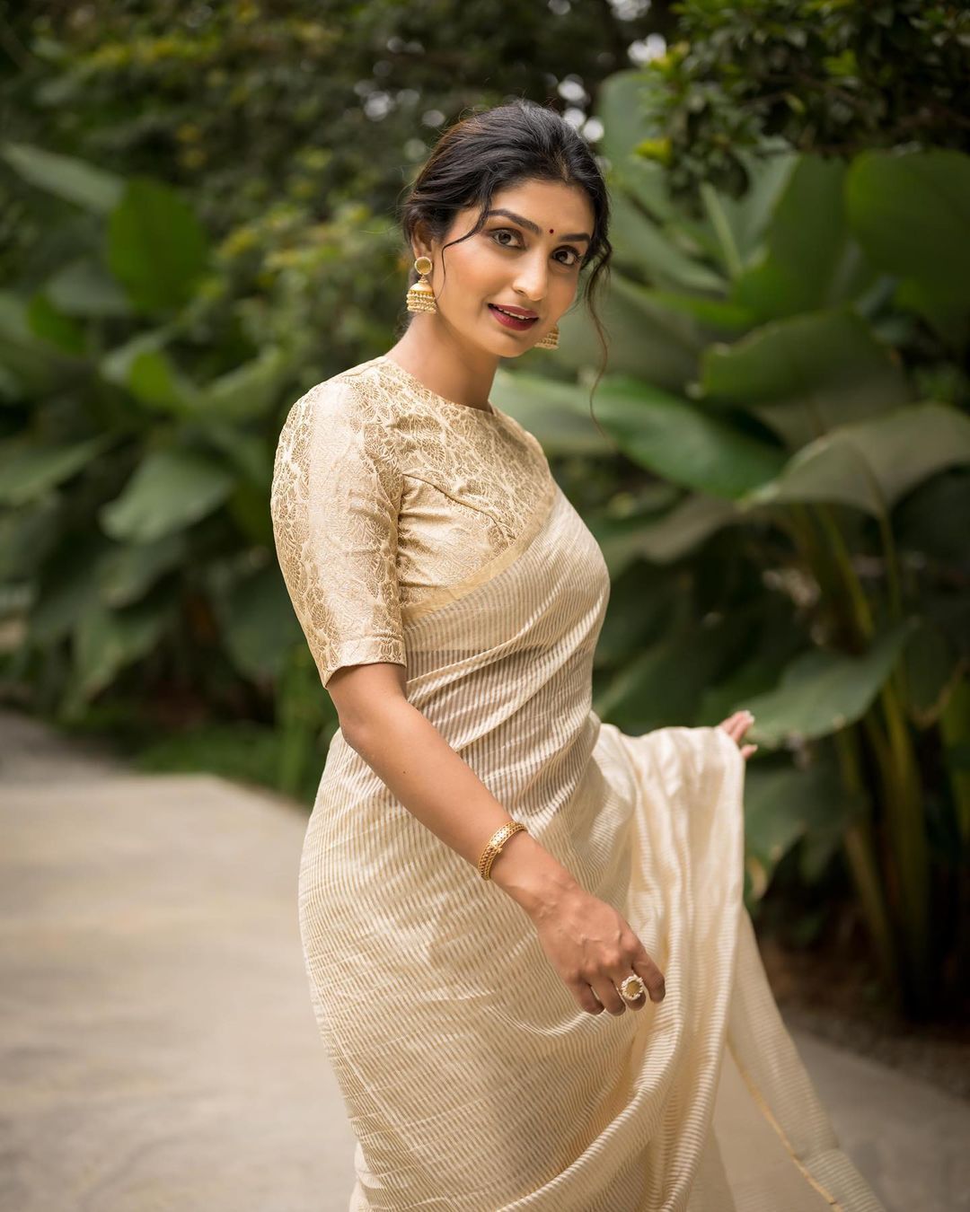 Kaaval Movie Actress Rachel David New Cute And Stylish Look Is Trending ...