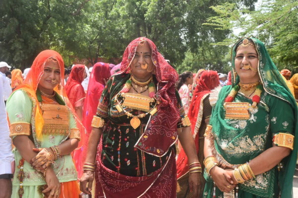 Khejdli Shaheedi Fair : राजस्‍थान का वो मेला जिसमें 40 लाख तक के गहने ...