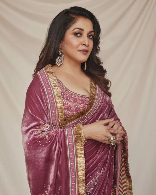 Kollywood Actress Ramya Krishnan Looks Stunning In Saree Photos: HD ...