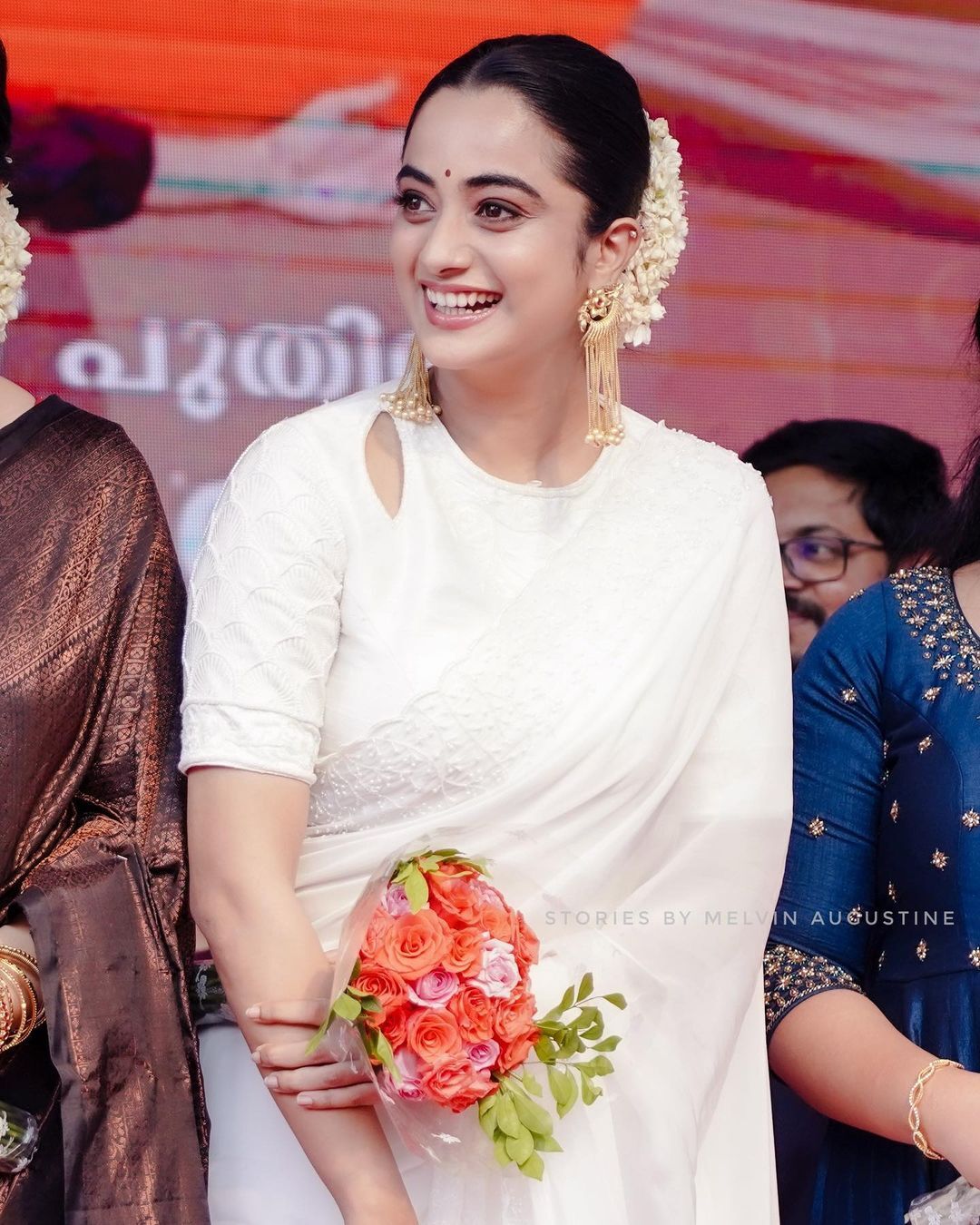 തിരുവാവണി രാവ് മനസ്സാകെ നിലാവ്....സൂപ്പർ ഓണച്ചിത്രങ്ങളുമായി നമിത ...