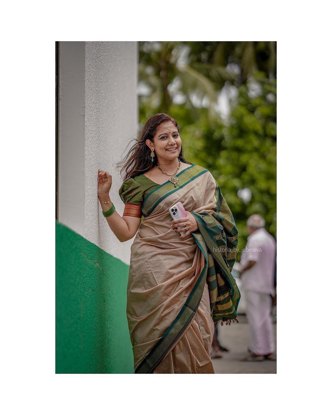 Mollywood Actress Rachana Narayanankutty's Onam Look Viral on Instagram | ഓണാഘോഷങ്ങളുമായി രചന ...