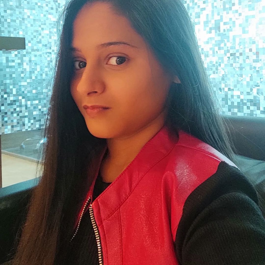 Mrunal Jadhav: दृश्यम के 'विजय सलगांवकर' की लाड़ली अनू अब हो गई बड़ी ...