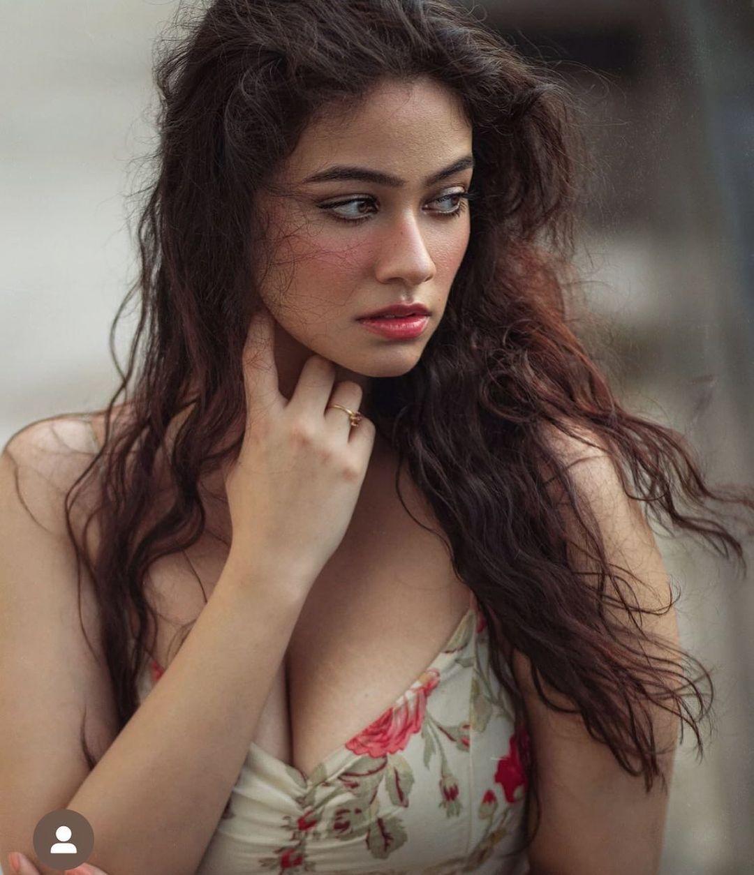 PHOTOS : ப்பா.. சொக்கவைக்கும் அழகில் ரசிகர்களை ஈர்க்கும் ஷாம்பவி குப்தா.. கலக்கலான நச் க்ளிக்ஸ் ...