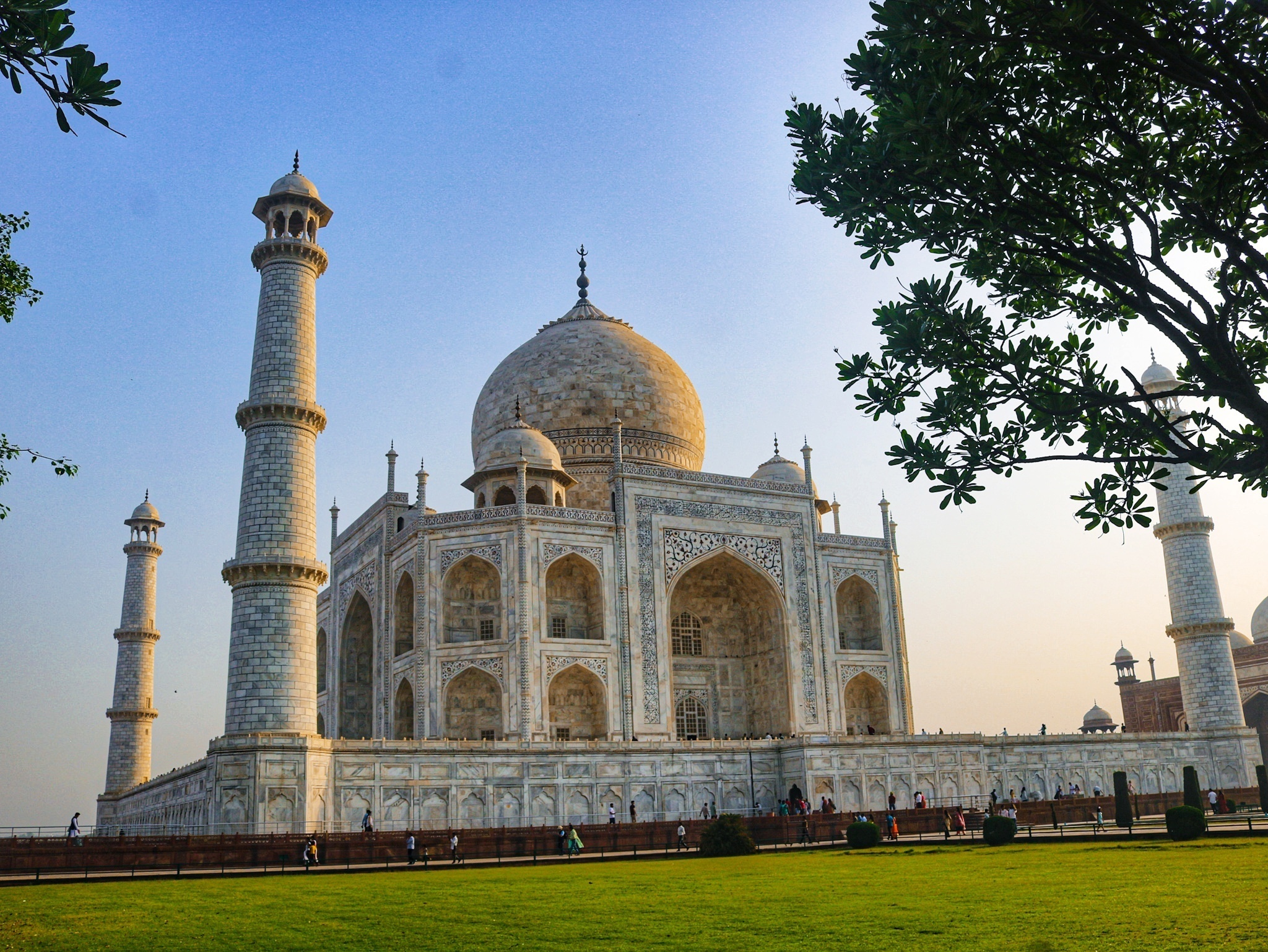 ಪ್ರಪಂಚದ ಮೆಚ್ಚಿನ ಹೆಗ್ಗುರುತುಗಳ ಈ ಪಟ್ಟಿಯಲ್ಲಿ ತಾಜ್ ಮಹಲ್ ಸೇರಿಕೊಂಡಿದೆ | Taj ...