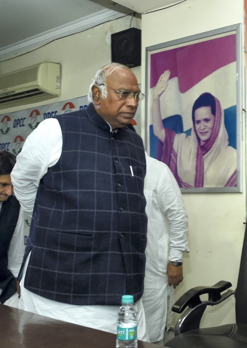 10 Things To Know About New Congress President Mallikarjun Kharge ...