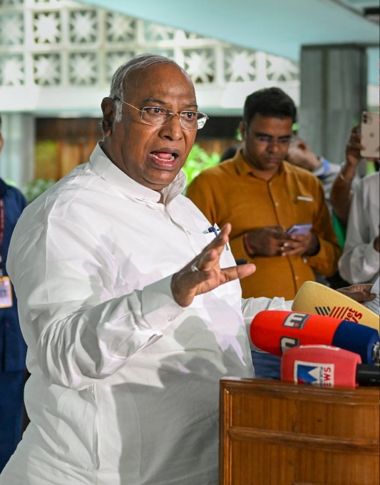 10 Things To Know About New Congress President Mallikarjun Kharge Photos: HD Images, Pictures ...