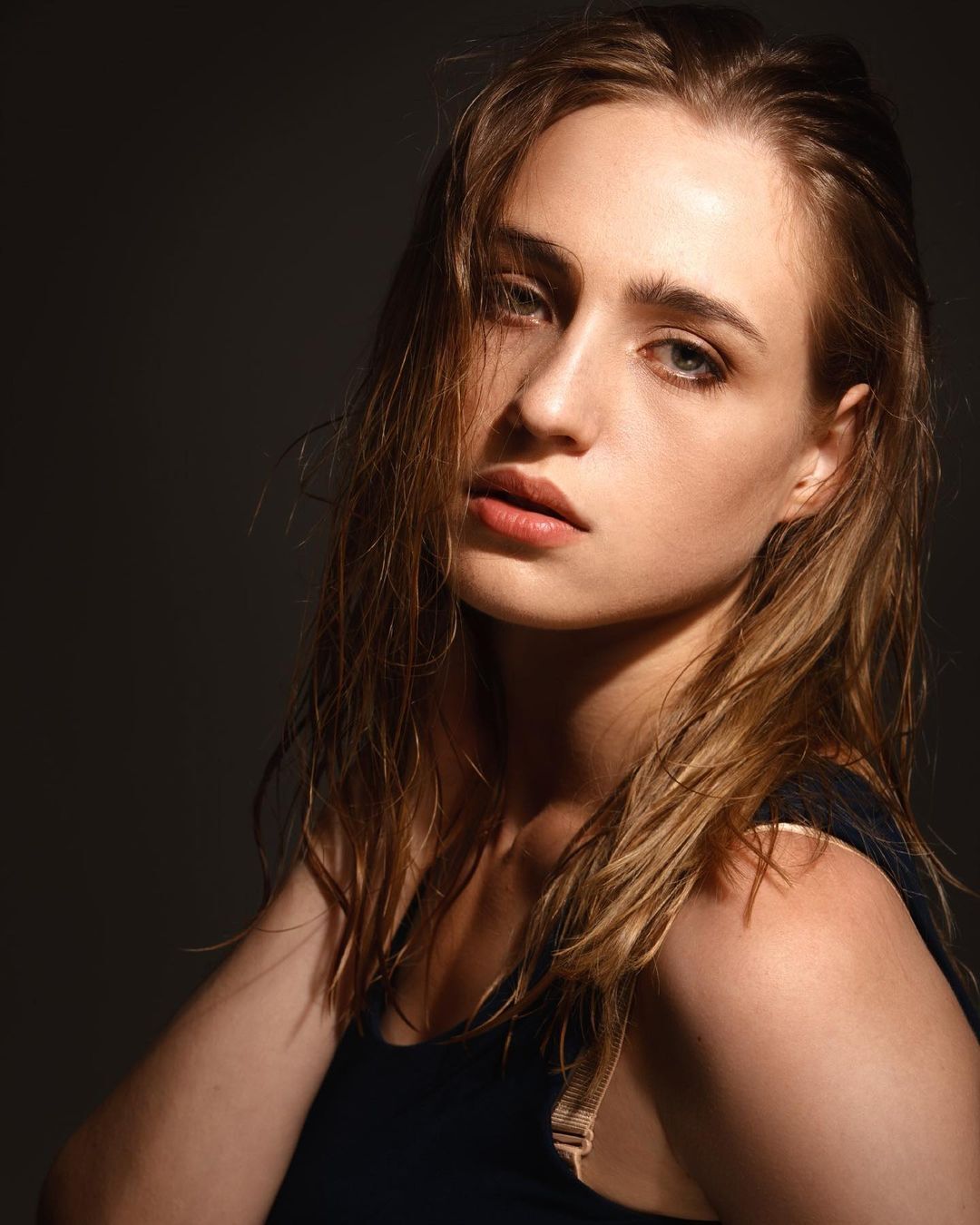 కవ్వించే అందాలతో కుర్రాళ్ల మనసుదోచేస్తున్న ఉక్రెయిన్ బ్యూటీ మరియా ...