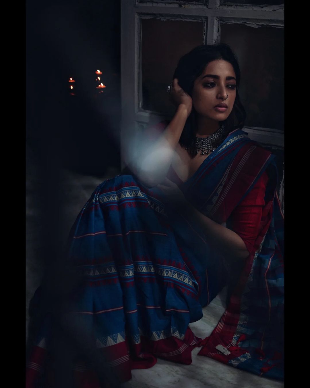 ক্যাজুয়াল লুকসেও ভক্ত মনের ধুকপুকানি বাড়াচ্ছেন ইশা সাহা | see the ...