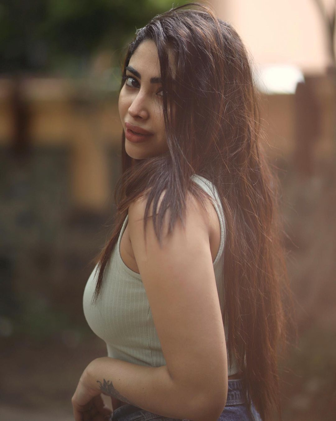 Actress Ameya Mathew New Bold And Stylish Stills With Funniest Caption ...