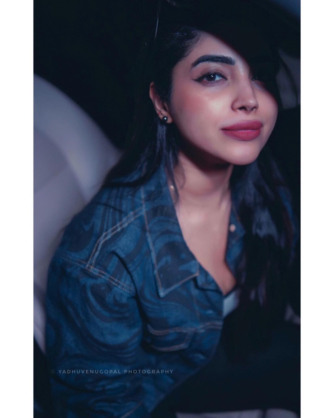 Actress Ameya Mathew New Stunning Denim Look With A Bold Caption Is ...