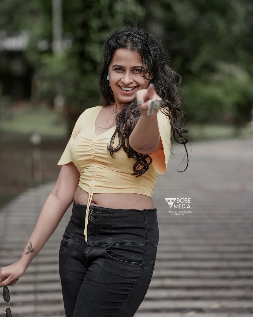 Mollywood Actress Sadhika Venugopal's Latest Photoshoot Made Wow on ...