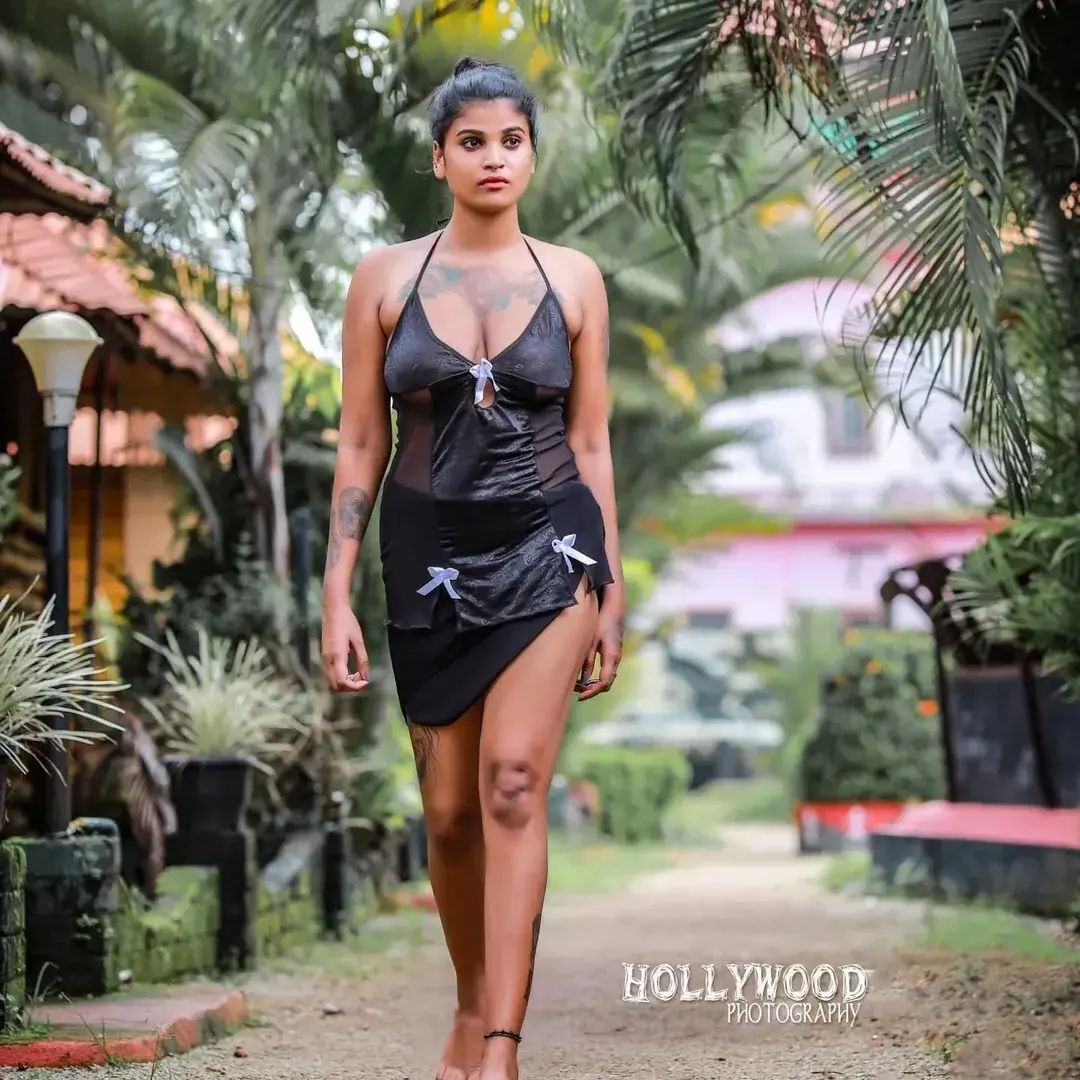 PHOTOS : வாவ்.. அழகோ அழகு! கேரள மாடல் அழகி தன்ய நாத்தின் வேற லெவல் நச் போட்டோஸ் இதோ.. | stunning ...