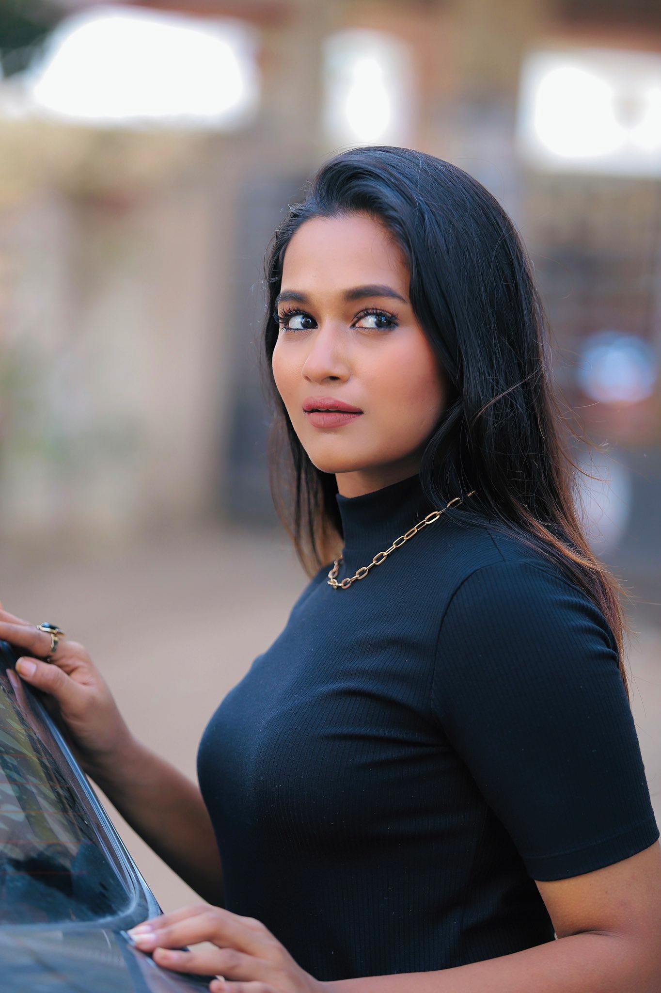 PHOTOS : பாவாடை தாவணியில் பார்த்த உருவமா.. பாண்டியன் ஸ்டோர்ஸ் சீரியல் ...