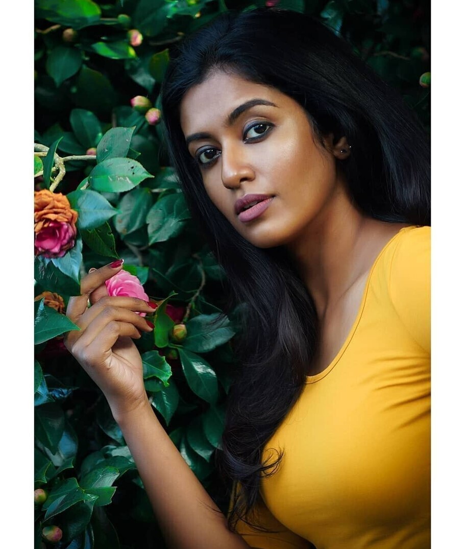 PHOTOS : மனதை கொள்ளையடிக்கும் அழகு! குக் வித் கோமாளி ரோஷ்னியின் ...