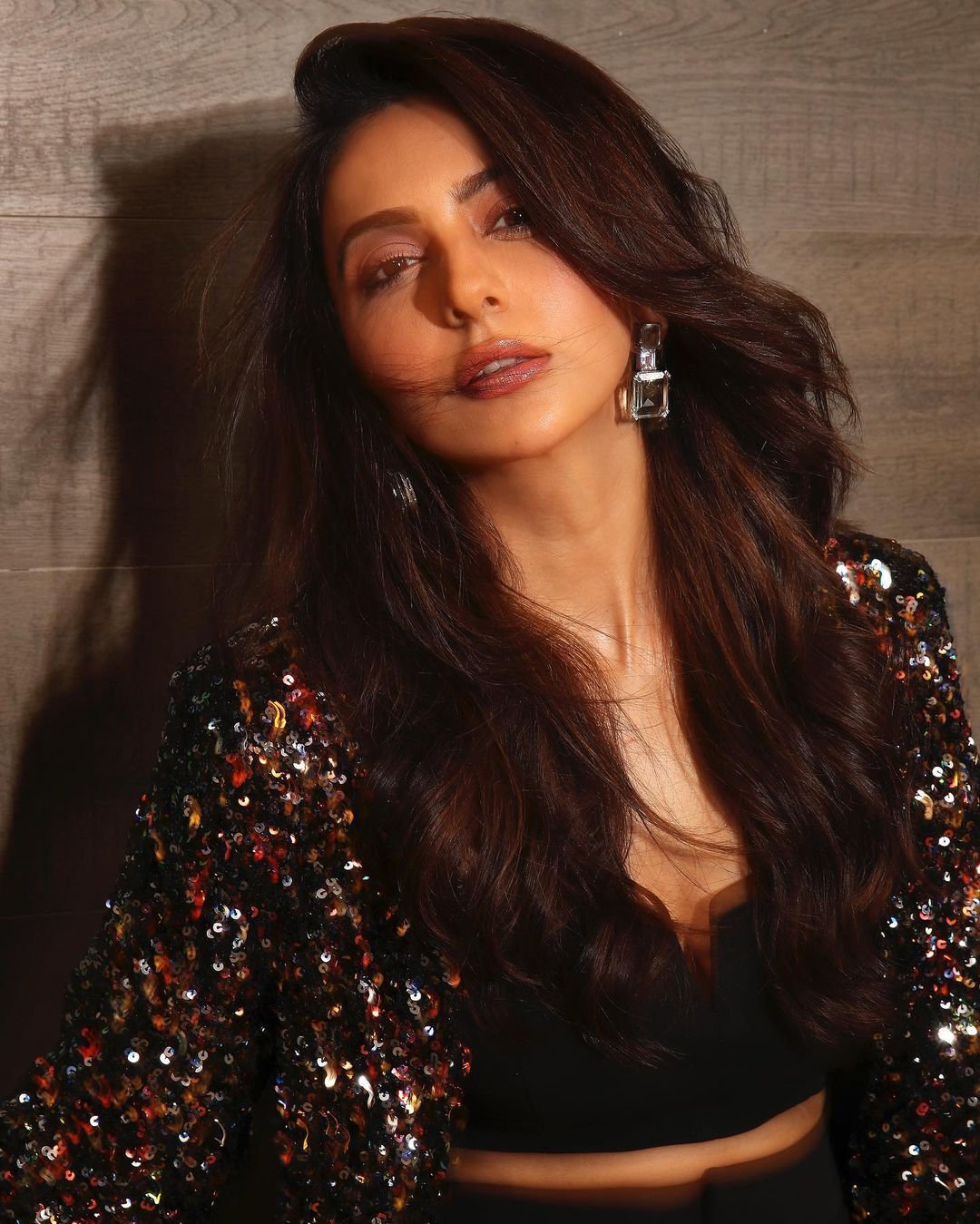 Rakul Preet Pics: फोटोशूट के दौरान रकुलप्रीत ने उतारा अपना कोट ...