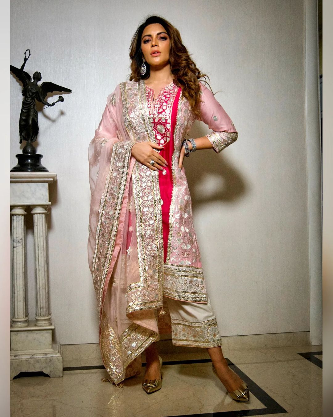 Shama sikander Pics: ट्रेडिशनल लुक में शमा सिंकदर ने गिराईं हुस्न की ...