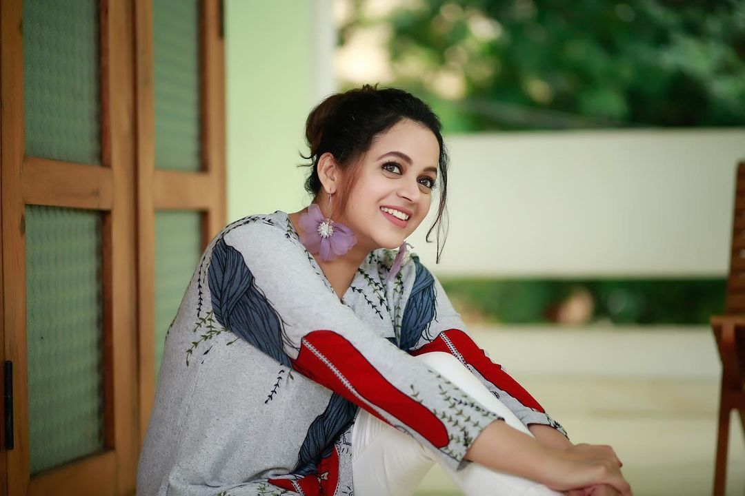 South Actress Bhavana's Latest Stylish Instagram Post Goes Viral On ...