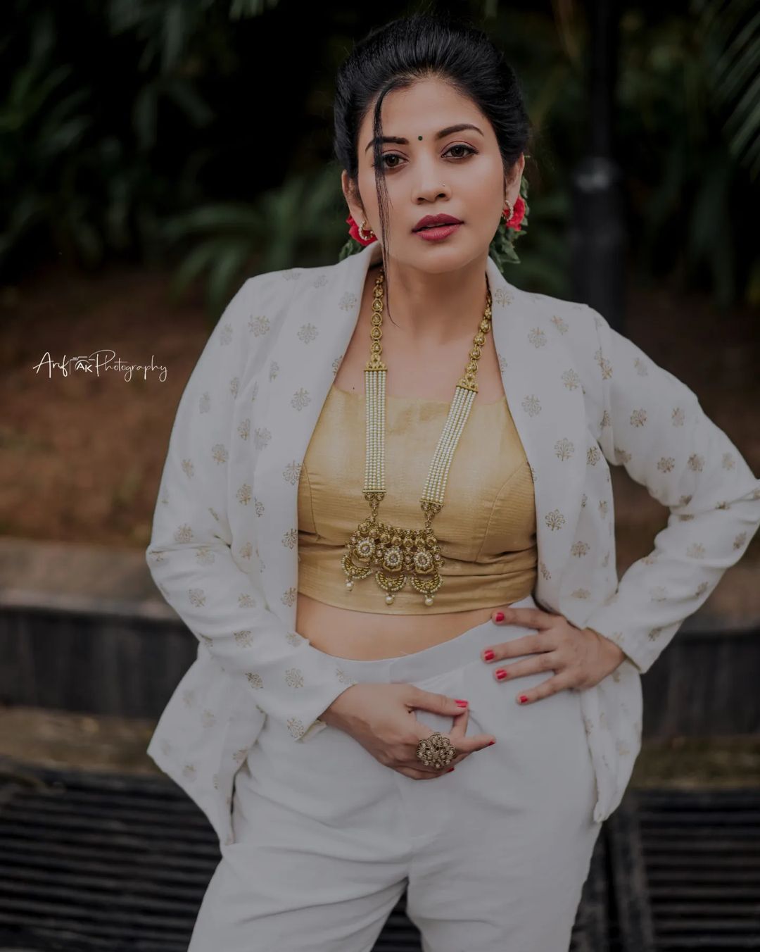 South Actress Shivada's Four Tamil Films Are Under Production and Some ...