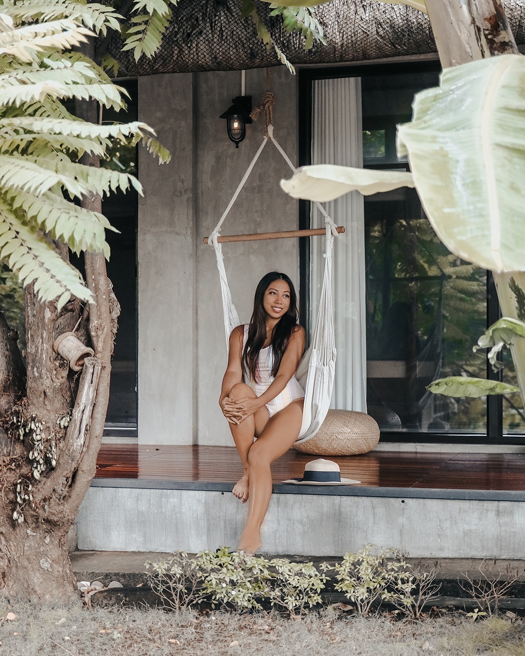 नौकरी छोड़कर 25 देशों में घूम चुकी ये लड़की कमा रही लाखों रुपये, दुनिया के हर कोने में घूमने का ...