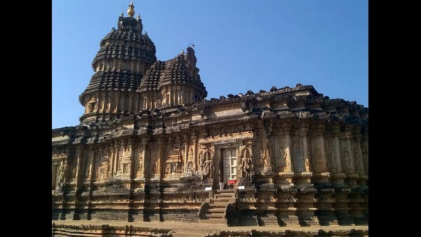 ಚಂದ್ರಗ್ರಹಣ: ಹೊರನಾಡು, ಶೃಂಗೇರಿ ದೇವಸ್ಥಾನಗಳಲ್ಲಿ ಪೂಜೆ ವ್ಯವಸ್ಥೆ ಹೇಗಿದೆ ...