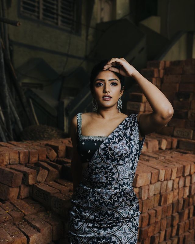 తెలుగమ్మాయి ఈశారెబ్బా అందాల సోయగాలు చూస్తే మతిపోతోంది | actress Esha ...