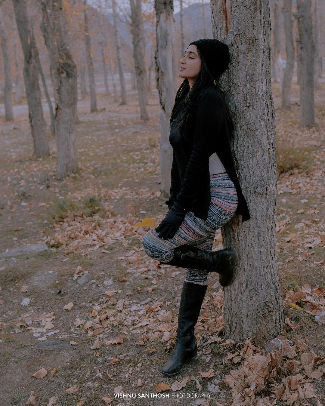 Actress Deepti Sati New Bold And Stylish Vacation Stills From Himachal ...