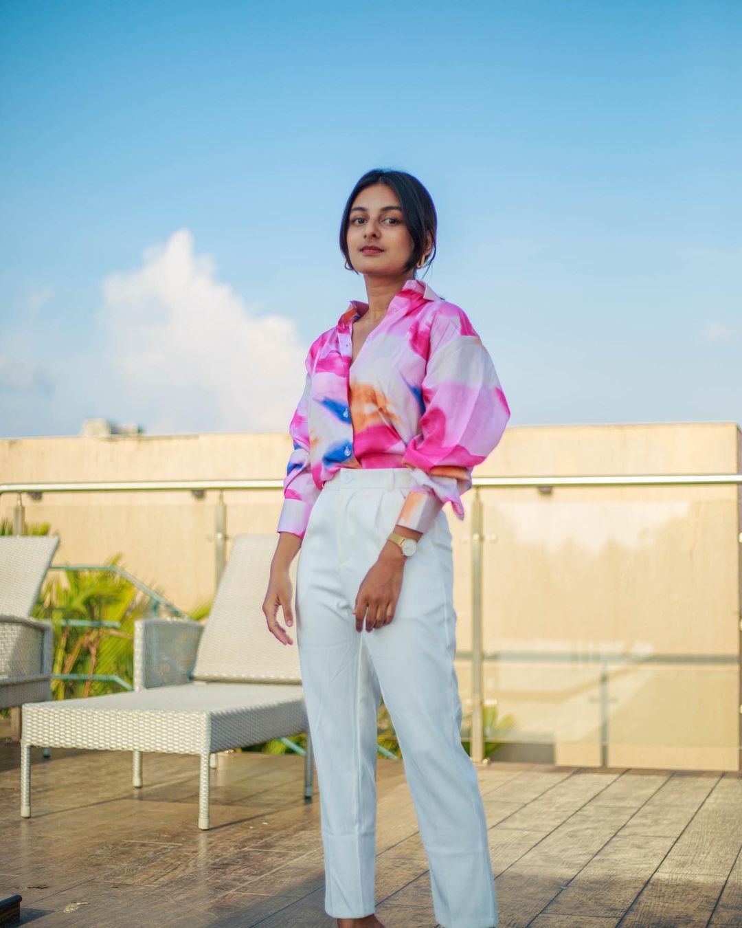 Actress Esther Anil Looking Gorgeous In Her Brother Evan Anil's ...