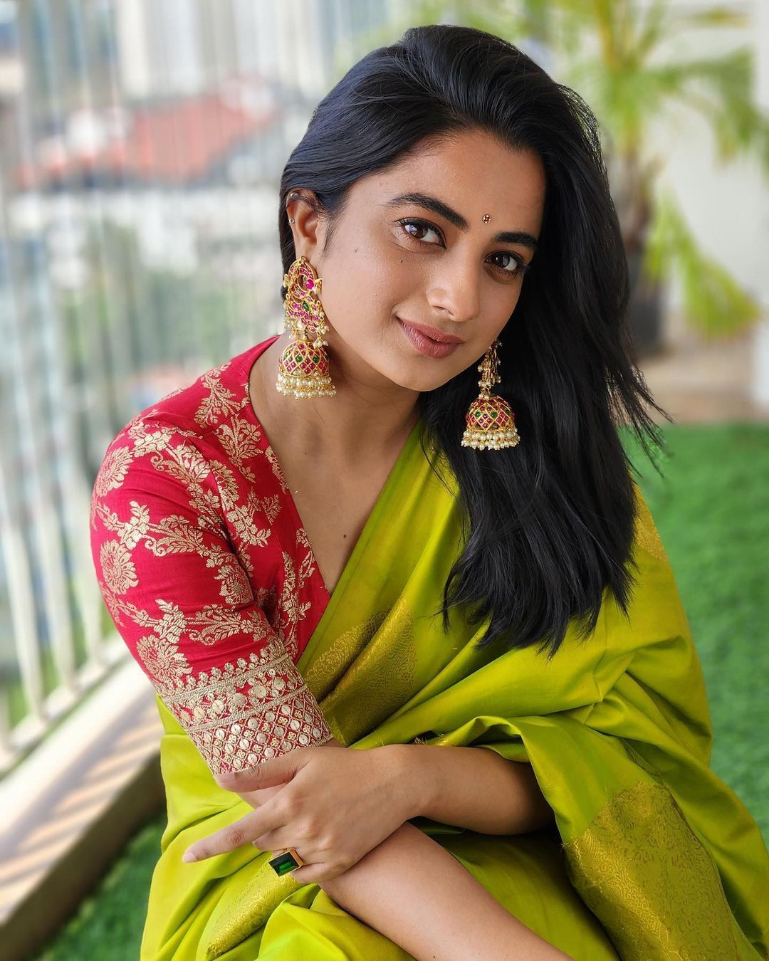 Actress Namitha Pramod Looking Gorgeous In Saree, New Photos Goes Viral ...