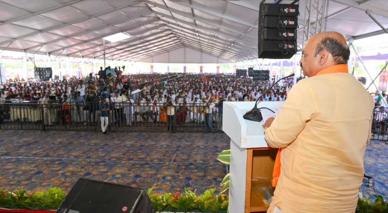 ಗದಗ ಜಿಲ್ಲೆಯ ಶಿರಹಟ್ಟಿಯಲ್ಲಿ ಬಿಜೆಪಿ 'ಜನಸಂಕಲ್ಪ ಯಾತ್ರೆ' | BJP 'Janasankalpa ...