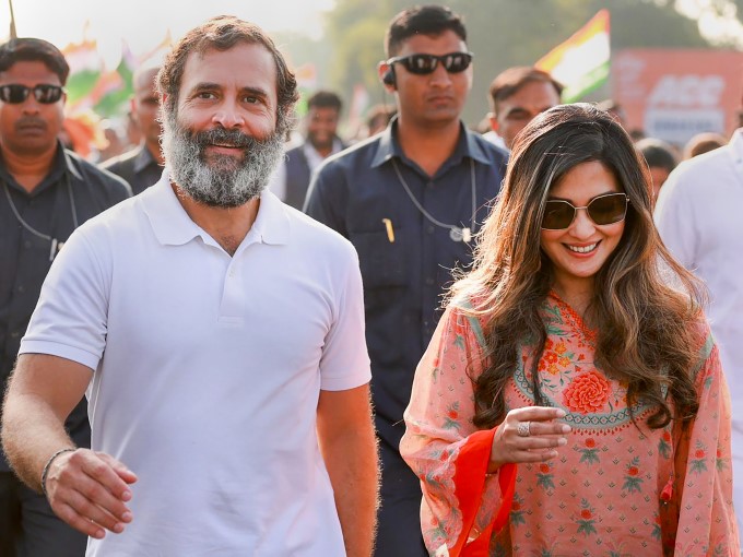 Congress Leaders During Bharat Jodo Yatra In Akola District ...