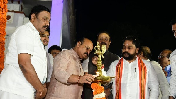 KA CM Basavaraj Bommai Inaugurate Kadlekai Parishe In Basavanagudi ...